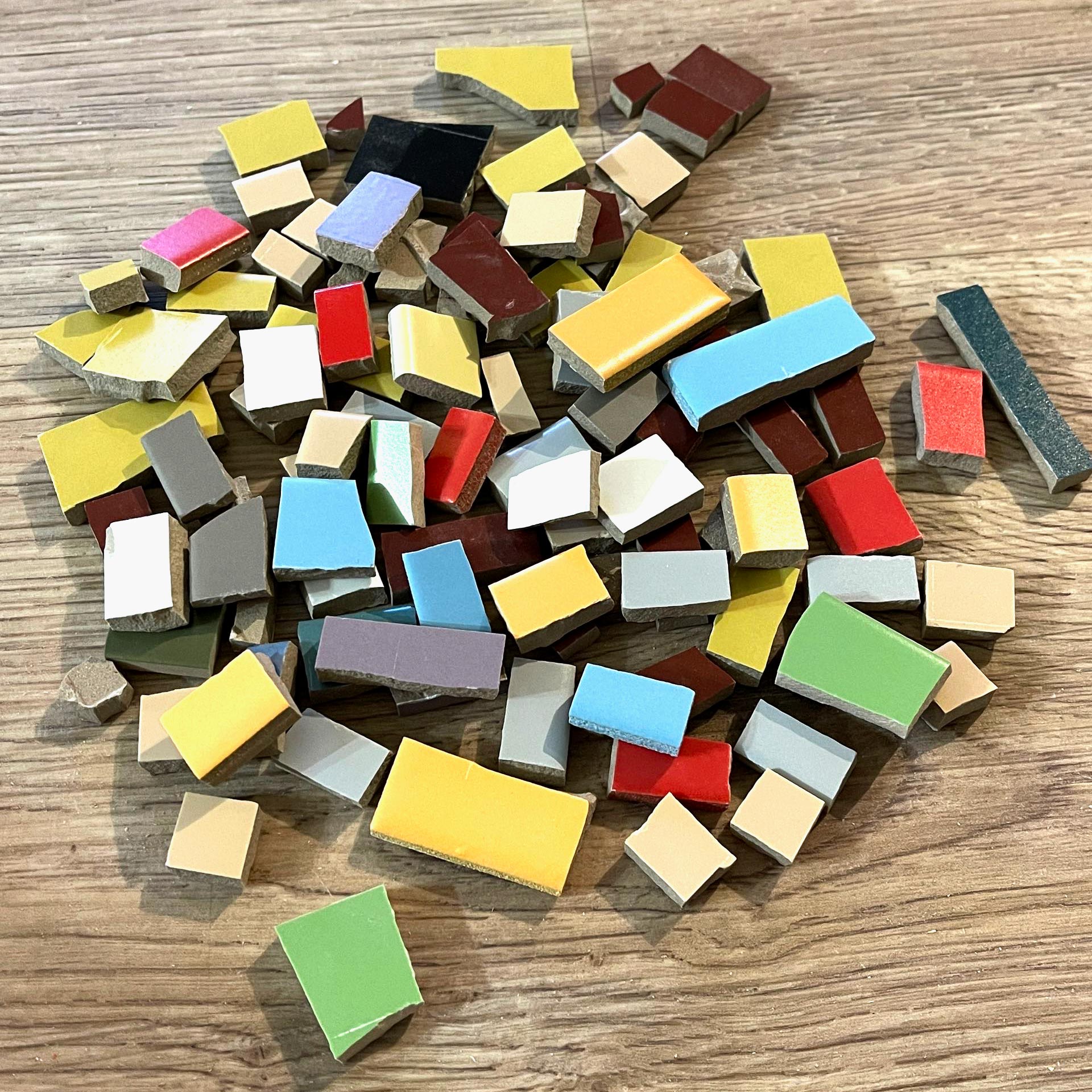 Ceramic tiles for mosaic art various colors and sizes – SCUOLA DI MOSAICO