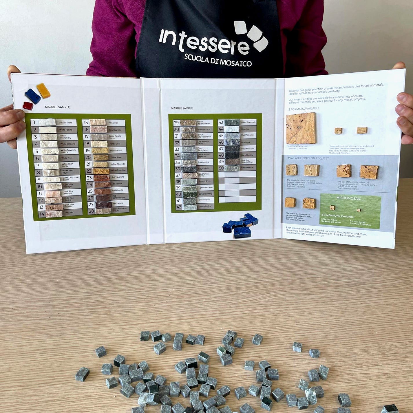 Marble samples board for mosaics – SCUOLA DI MOSAICO